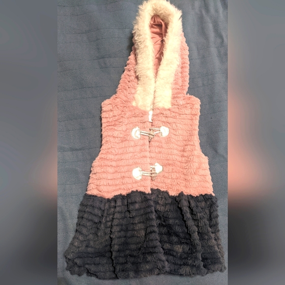Little Lass | Jackets & Coats | Little Lass Faux Fur Hooded Vest | Poshmark